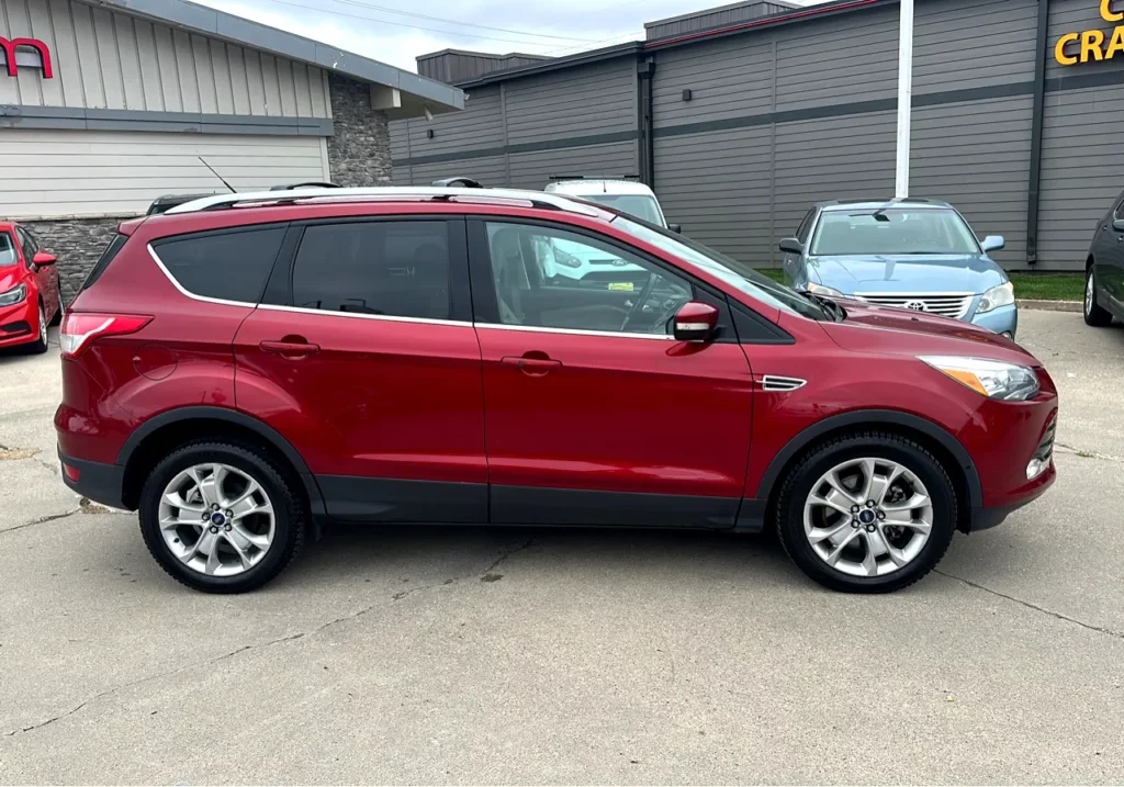 2015 Ford Escape 4WD 4dr Titanium Review – Ames Car Dealership Reviews